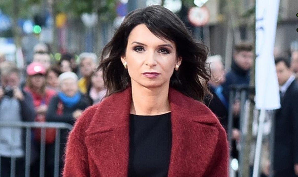 Marta Kaczyńska z mężem, synem i córką zawitała na Wawel, by oddać hołd ...